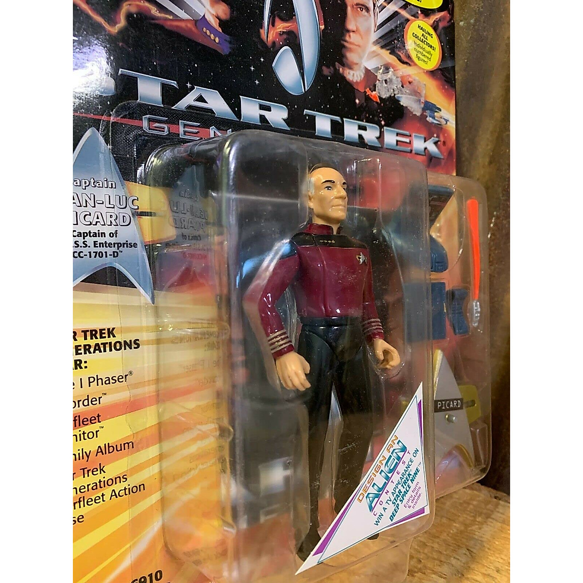 STAR TREK Generations Captain Jean-Luc Picard Action Figure