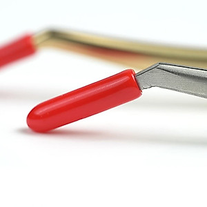 100 Pieces Red Plastic Eyelash Tweezers Cover Grafting Eyelashes Tips Covers Tweezer Point Protectors for Stainless Steel Straight Elbow Tweezers