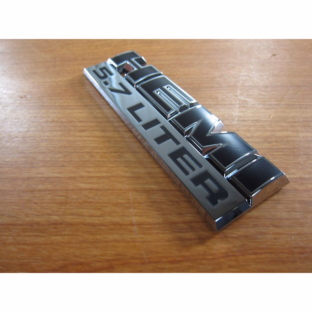 2006-2012 Ram 1500 2500 3500 5.7L HEMI Right Or Left Fender Emblem Mopar OEM