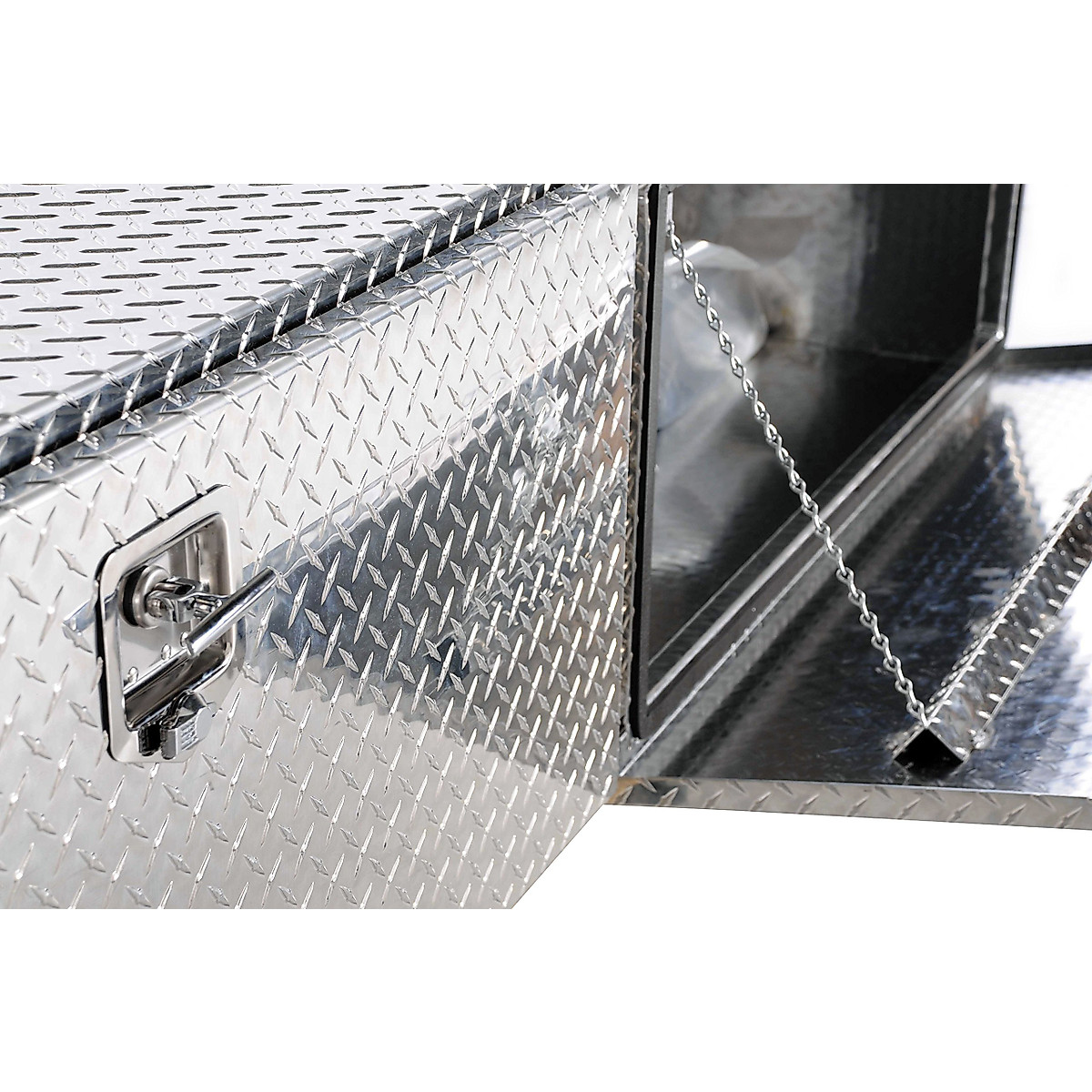 Dee Zee DZ67 Brite-Tread Aluminum Topsider Tool Box
