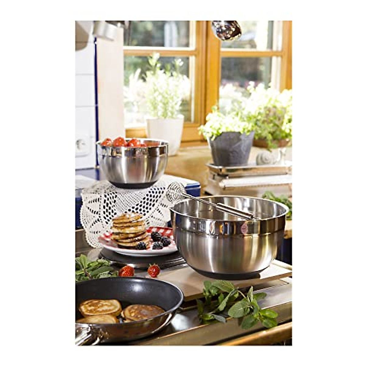 Cuisinart CSB-175 Smart Stick Hand 2-Speed Blender (White) Bundle with Spiral 8.7-Inch Whisk (2 Items)