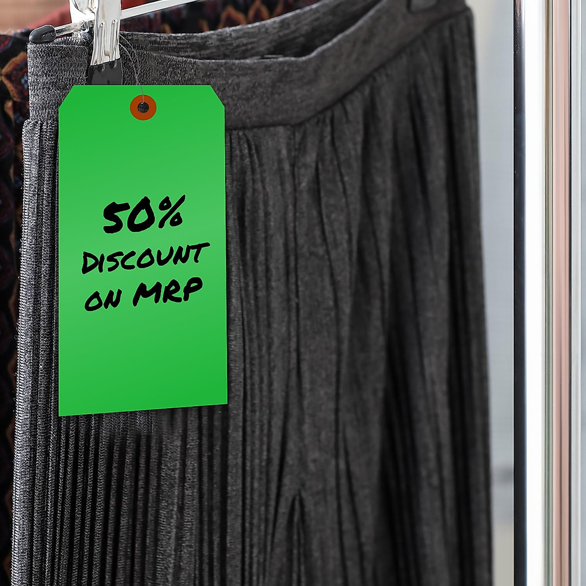 SmartSign (Pack of 100) Green Plastic Tags with Wires, 6.25 x 3.125 inch, Metal Eyelet, 10 mil Tear-Proof Polylith Plastic, Writable