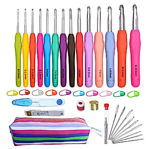 Ergonomic Crochet Hook set 14 Sizes 2mm(B)-10mm(N) with Case for Arthritic Hands,Crochet Kit for Beginners Extra Long Crochet Needles.
