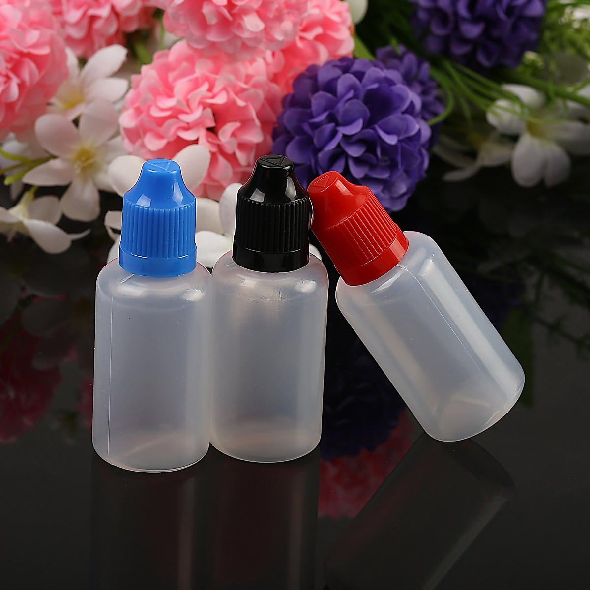 Dropper Bottles,KAKOO 12 Pcs 30ml Plastic Squeezable Liquid Bottle with Childproof Cap,Thin Tip,Funnel,Measuring Cup,Pipette for E-liquids DIY Craft