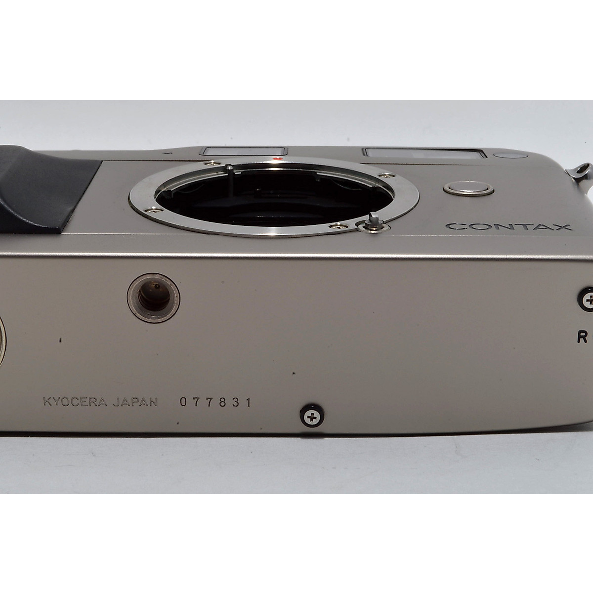 Contax G1 Green Label 35mm Rangefinder Film Camera Body　[Body　ONLY]　（S/N:077831）＃52737