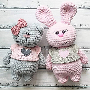 Yarn Art Dolce Yarn 100% MicroPolyester Velvet Blanket Amigurumi Super Bulky :6 Baby Chenille Yarn (1 Skein, 769-DARK Pink)