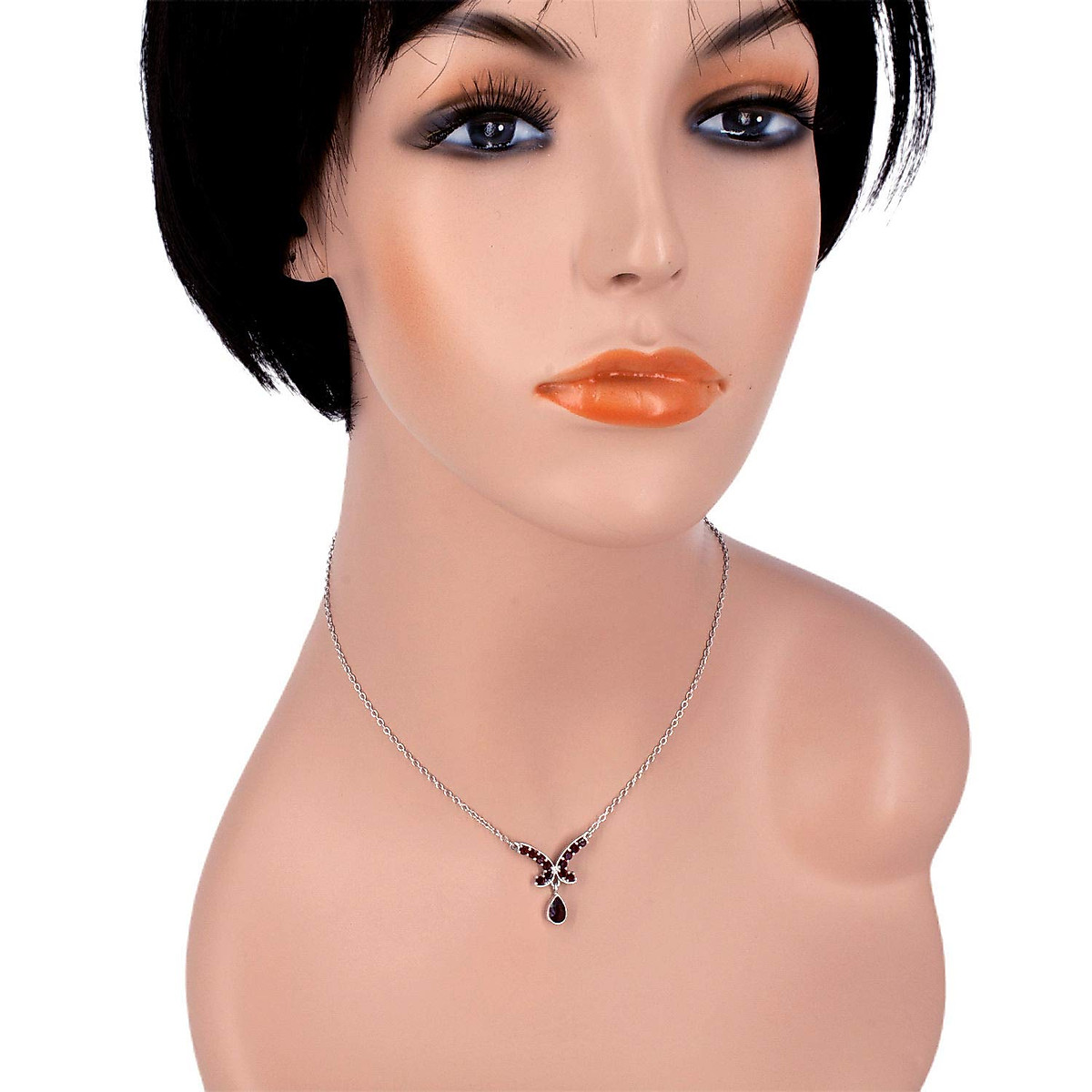 ZIKLARS Bohemian Garnet Necklace