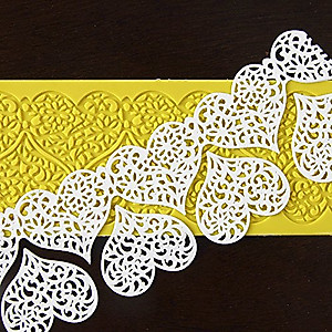 Global Sugar Art Double Hearts Lace Silicone Lace Mat by Chef Alan Tetreault