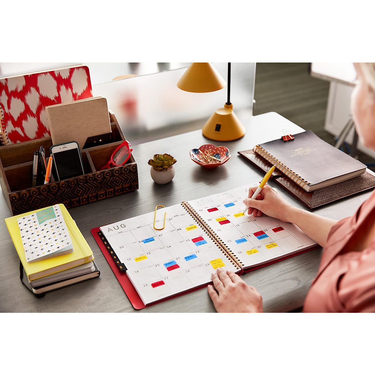 Post-it Flags Value Pack, 50/Dispenser, 4 Dispensers/Pack, 1 in Wide, Assorted Colors, Includes FREE Flags + Highlighter (680-RYBGVA)