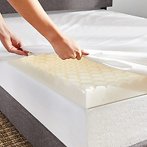 MOLECULE 3" CopperWELL Cooling Gel Infused Memory Foam Mattress Topper, Queen Cream