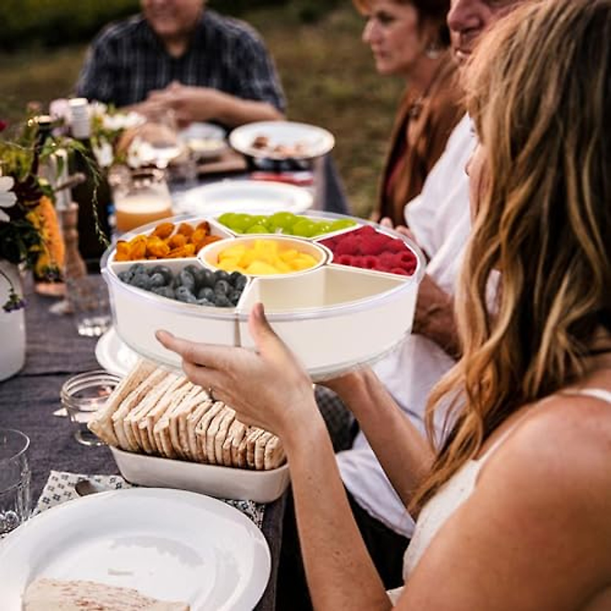 TAROSE Divided Serving Tray with Lid and Handle, 6.6L Large Capacity Snackle Box Container with Dividers, Portable Snack Boxs for Fruit Veggie Salad, Beach Essentials Ideal for Picnic