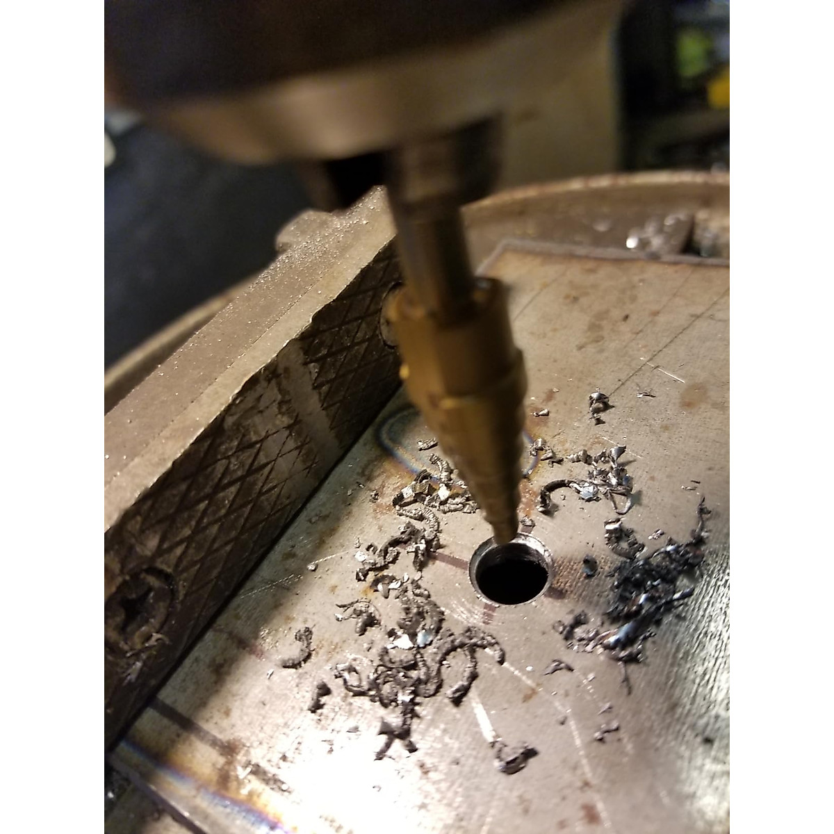 WORTURE 5PCS Step Drill Bit Set with Automatic Center Punch, HSS Titanium Coated Unibit Step Drill Bits, 50 Sizes Step Bits for Metal, Aluminum, Wood, Plastic, with Storage Case