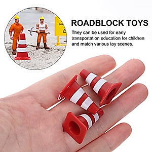 ibasenice 40pcs Table Decoration Boys Play Early Barricade Prop Girls Cognitive Favors Signs Road Barrier Toys Cones Pretend Miniature Toy Teaching Activity Cones- for Photo Landscape Aids