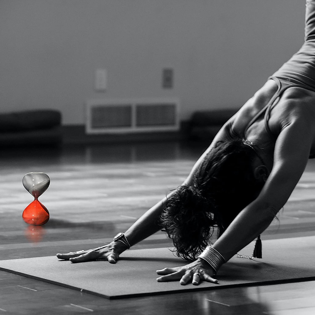 Hourglass Sand Timer Hour Glass with Sand 60 Minute Sand Timers & Hour Glasses 30 Minutes Hourglass Timer Decor Clock Sand Clock Set of 2,Hour Glasses Decorative Sand Watch for Yoga,Kitchen Timer