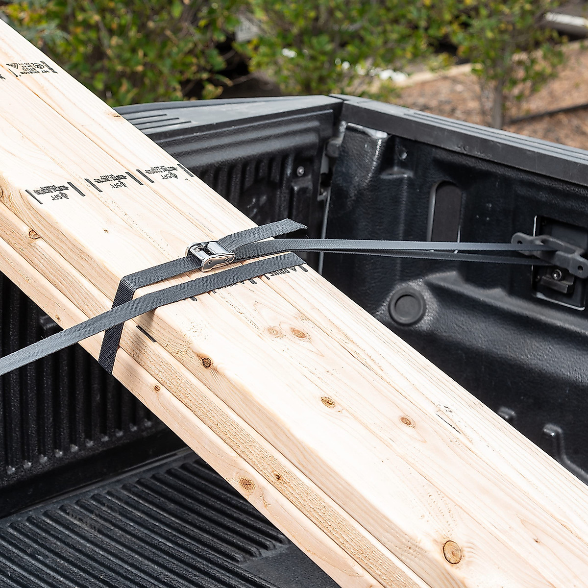 Nite Ize Dual CamJam Tie Down System - Tie Downs - Ratchet Straps - Tie Down Straps for Trucks & Cars - Luggage Strap for Camp Gear - Tie Downs Moving Supplies - 8 ft Strap, Black