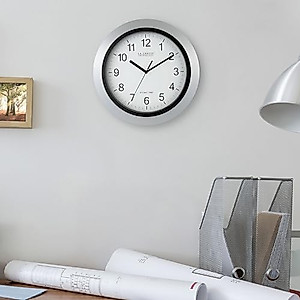 La Crosse Technology WT-3129S 12 Inch Atomic Analog Wall Clock