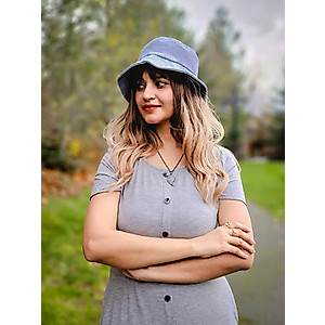 MJartoria Best Friend Necklaces BFF Necklace for 2 Friendship Valentines Day Gifts Matching Heart Pendant Necklace Best Friends Forever (Black, A-Weirdo 1 Weirdo 2)