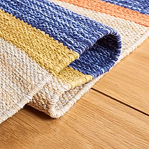 SAFAVIEH Cotton Kilim Collection Accent Rug - 4' x 6', Blue & Ivory, Handmade Southwestern Boho Tribal Cotton, Ideal for High Traffic Areas in Entryway, Living Room, Bedroom (KLC301M)