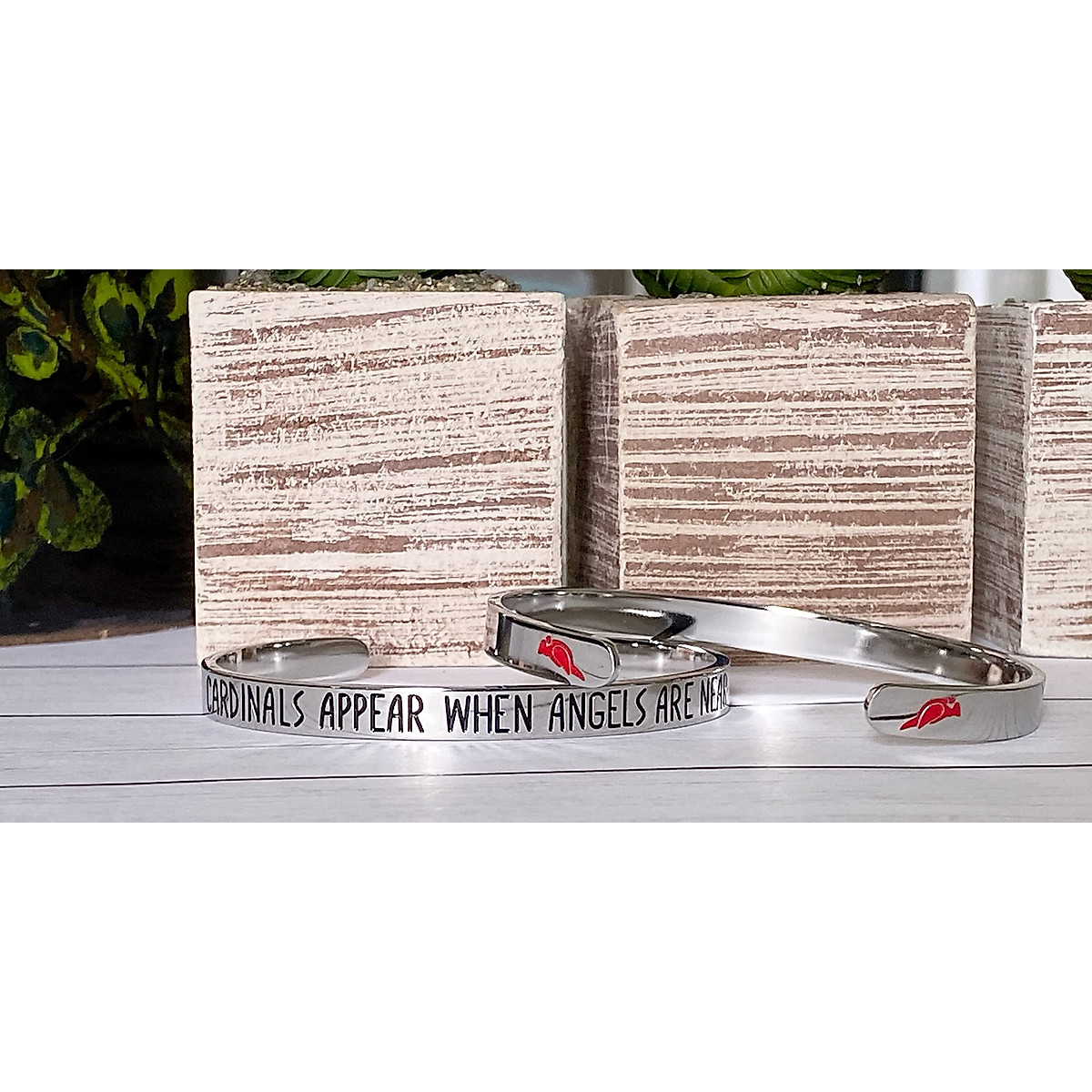 Happy Kisses Red Cardinal Bracelet For Women “Cardinals Appear When Angels Are Near” Grief Gift For Mourning of Loved One - Funeral Memorial Charm Jewelry For Women and Bird Lovers