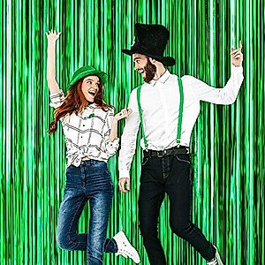 WILLBOND 6 Pieces Green Foil Curtain Metallic Tinsel Foil Backdrop Fringe Curtains St. Patrick's Day Foil Curtain Shimmer Curtain for Irish Festival Birthday Wedding Party Decoration, 3.3 x 8.2 Feet