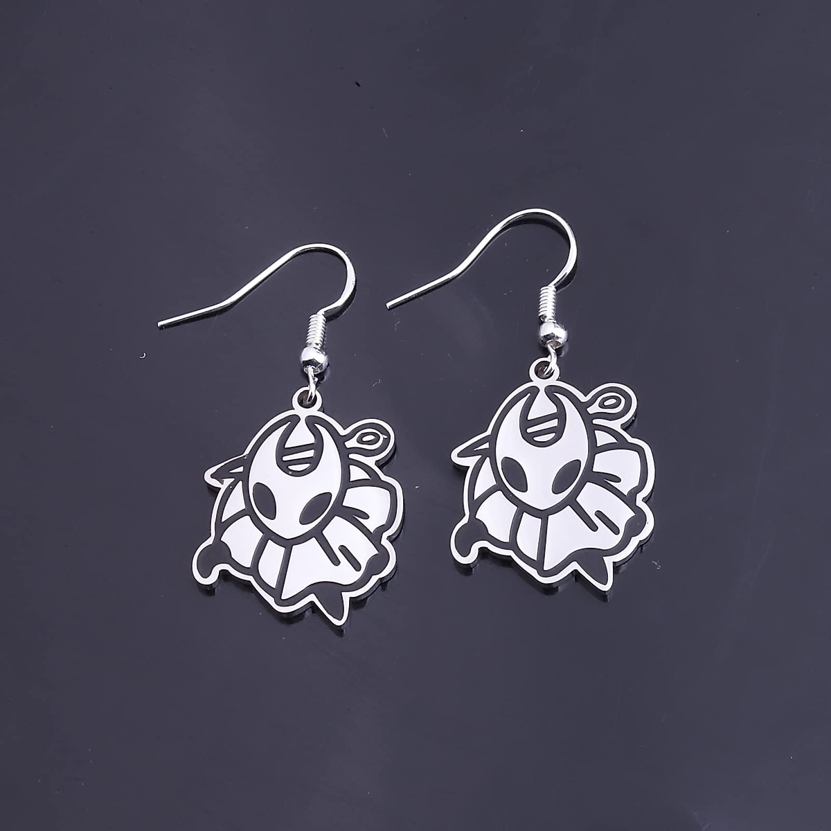 Hollow Knight TV Show Inspired Earring Hornet Fans Gift Mystic Hornet Jewelry Princess Protector Hornet Earring (Hornet)