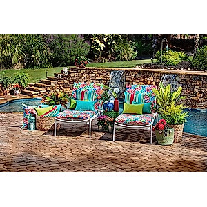 Pillow Perfect Pompeii Solid Indoor/Outdoor Lumbar Pillow Plush Fill, Weather and Fade Resistant, Lumbar - 11.5" x 18.5",, Green, 2 Count