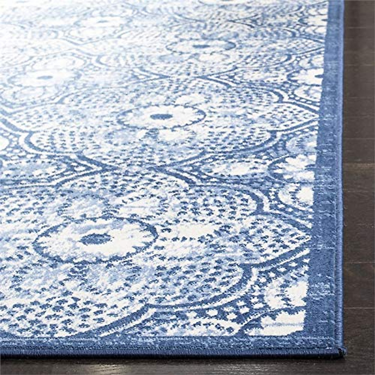 SAFAVIEH Brentwood Collection 8' x 10' Navy / Cream BNT862N Floral Distressed Non-Shedding Living Room Bedroom Dining Home Office Area Rug