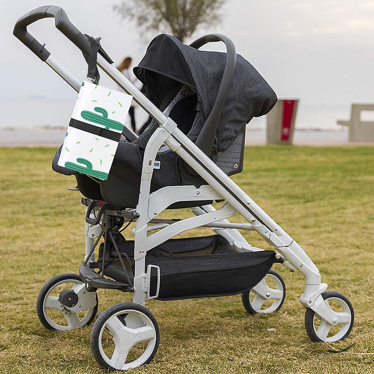 ZZXXB Cactus Succulent Baby Portable Changing Pad Waterproof Diaper Change Mat Large for Infant Quick Change