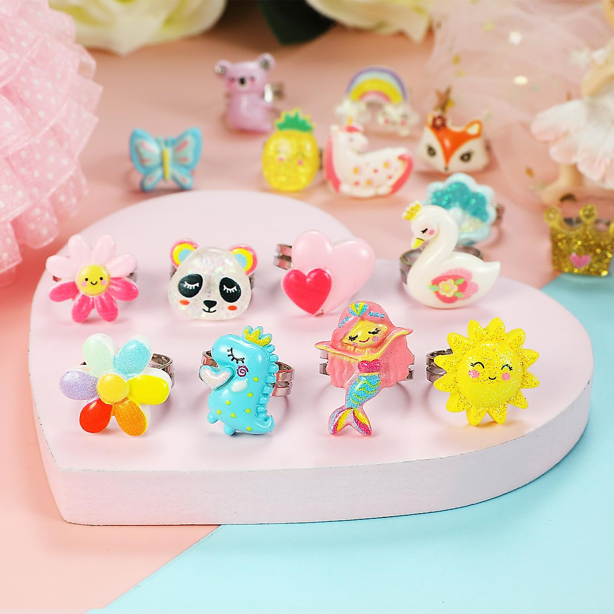 PinkSheep Little Girl Jewel Rings in Heart Box, Adjustable, Girl Gift Pretend Play and Dress Up Rings