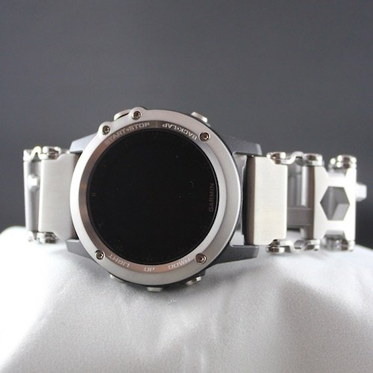 Link- watch adapter compatible with LEATHERMAN TREAD - Black (Lug size 26mm, Black, TREAD)