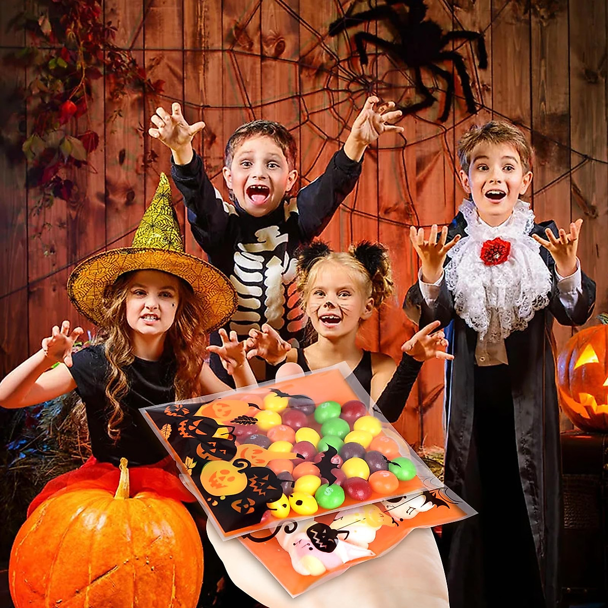 Halloween Cellophane Bags, KUZIUA 100 Pcs Resealable Halloween Cellophane Treat Bags, Sealed Plastic Cellophane Gift Bags with Adhesive Closure for Snack, Cookie & Candies, 3.9 * 3.9 Inches (2 Style)