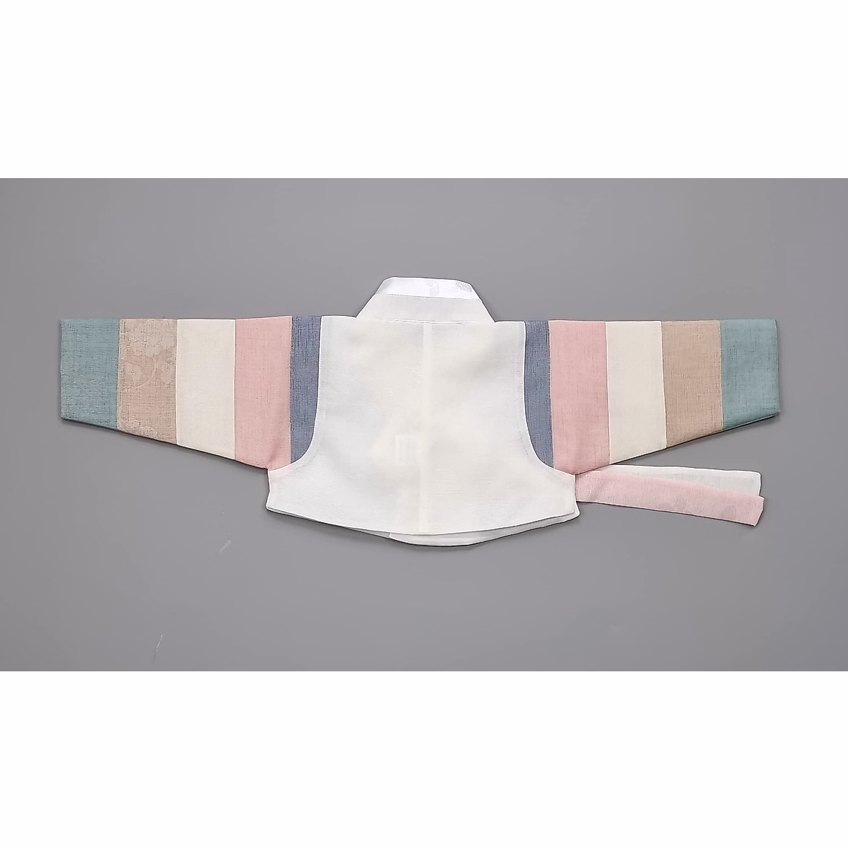 hanbok store Hanbok Baby Girl Korea Traditional Clothing 100th Days Baikil Celebration Party Pink Saekdong Sleeve DDBG01 Medium