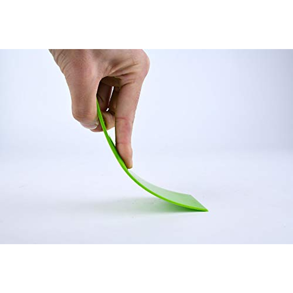 zYoung 5 Pcs Reusable Plastic Putty Knife Set Flexible Scraper Tool Flexible Paint Scrapers Tool for Decals, Wallpaper, Baking, Wall and Car Putty, Spackling, Patching and Painting