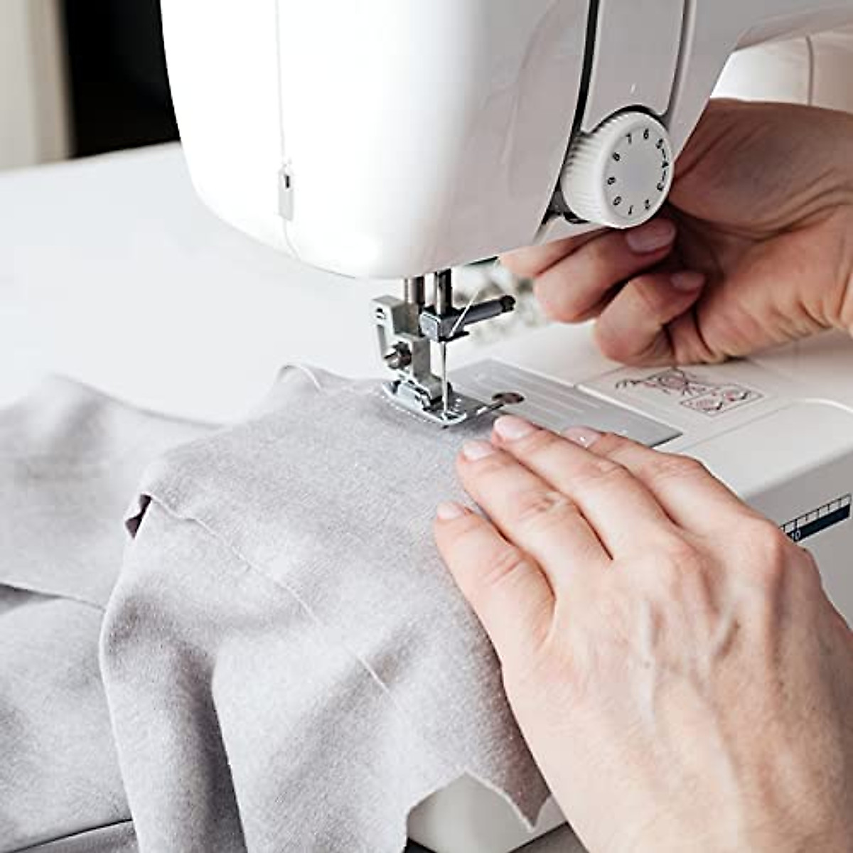 2 Roll Polyester Thread, Heavy Duty Thread, 1500Yard/Reel 210D/3 Nylon Thread for Sewing, Sewing Thread for Upholstery, Outdoor Market, Drapery, Leather, Beading, Crafts