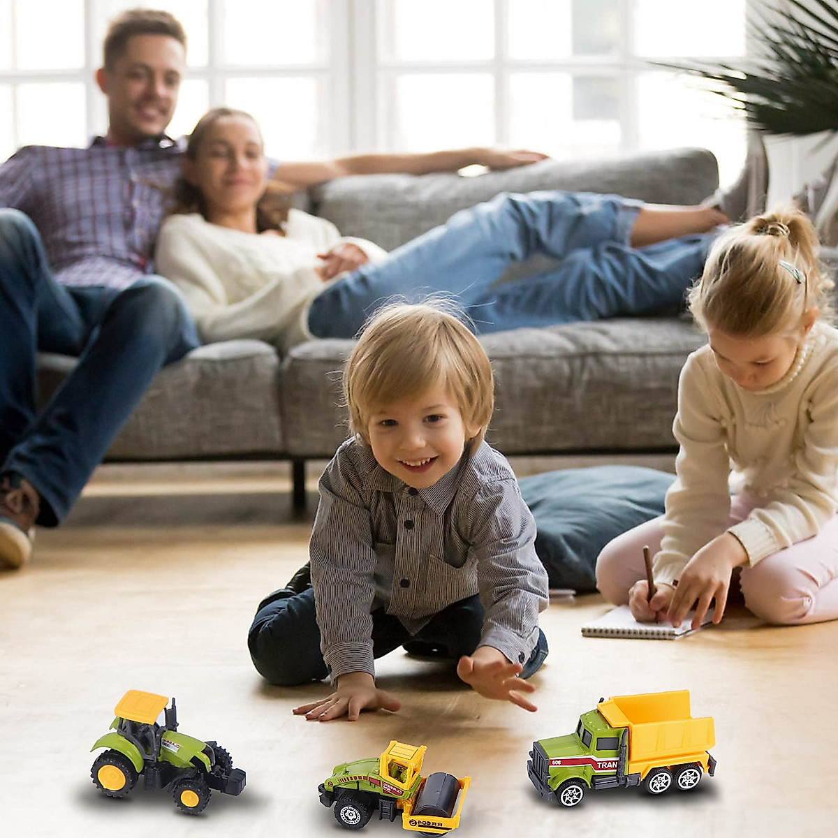 ANDOLO Mini Construction Trucks Toys, Small Construction Toys 6Pcs Construction Vehicles Tractor Toys Sand Vehicle Playset Forklift Roller Dump Truck Tractor Excavator Bulldozer