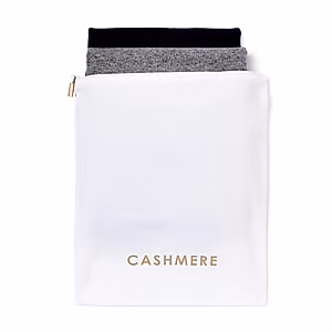 Cashmere Wool Sweater Storage Bag Pouch Set with integrated Cedar Wood