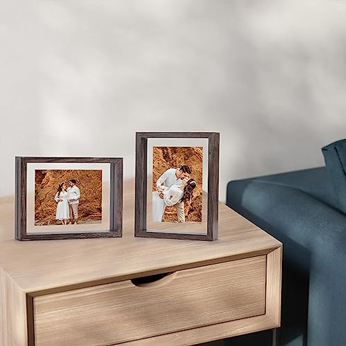 Trwcrt 4x6 Picture Frame Set of 2, Double Side Tempered Glass Floating Picture Frames, Display up to 6 x 8 photos for Desktop or Wall Hanging, Brown