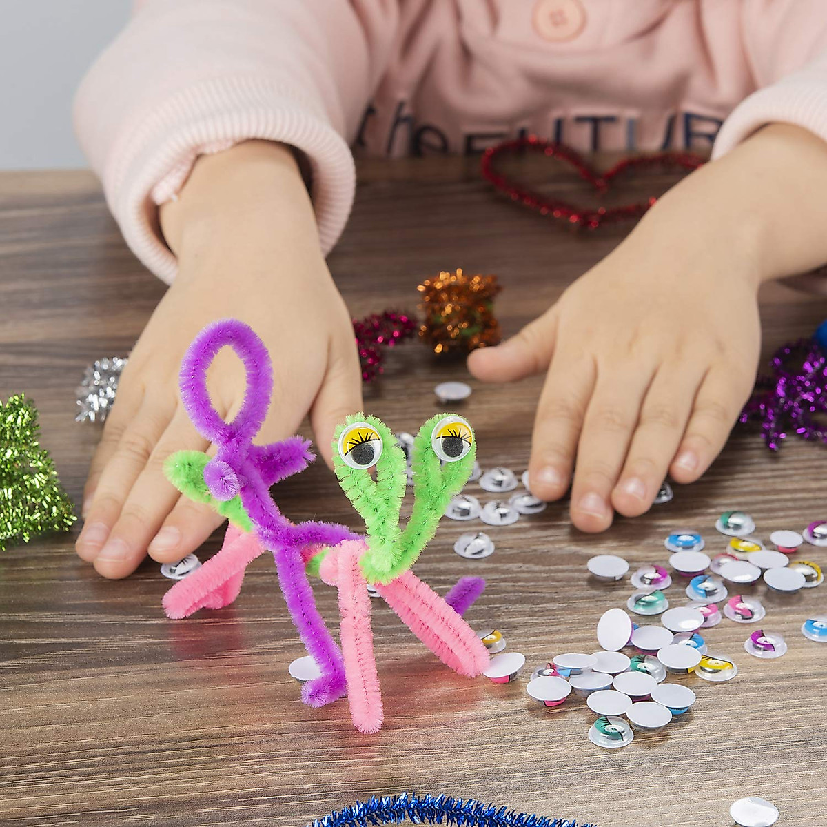 EPIQUEONE 750-Piece Arts & Crafts Supply Set | Includes 150 Multicolor Pipe Cleaners, 300 Pom Poms & 300 Googly Eyes | Ideal for Use at Home & School for DIY Art & Craft Projects, Decoration & More