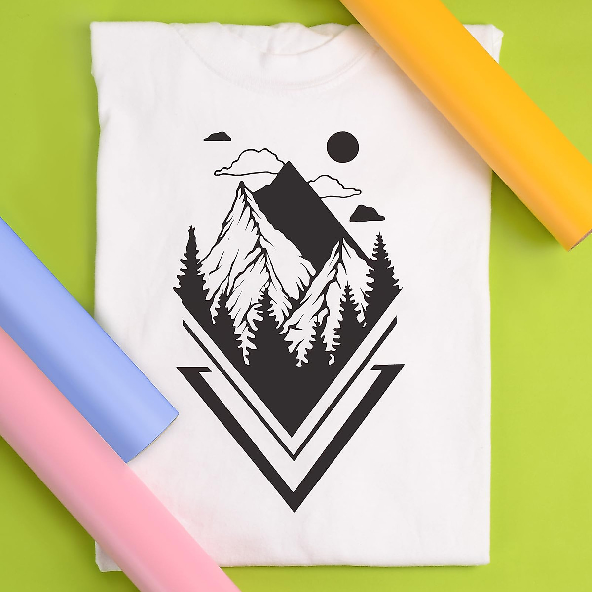 Siser EasyWeed Heat Transfer Vinyl 11.8" x 15ft Roll (Black) - Compatible with Siser, Cricut, Silhouette and Other Professional/Craft Cutters - CPSIA Certified