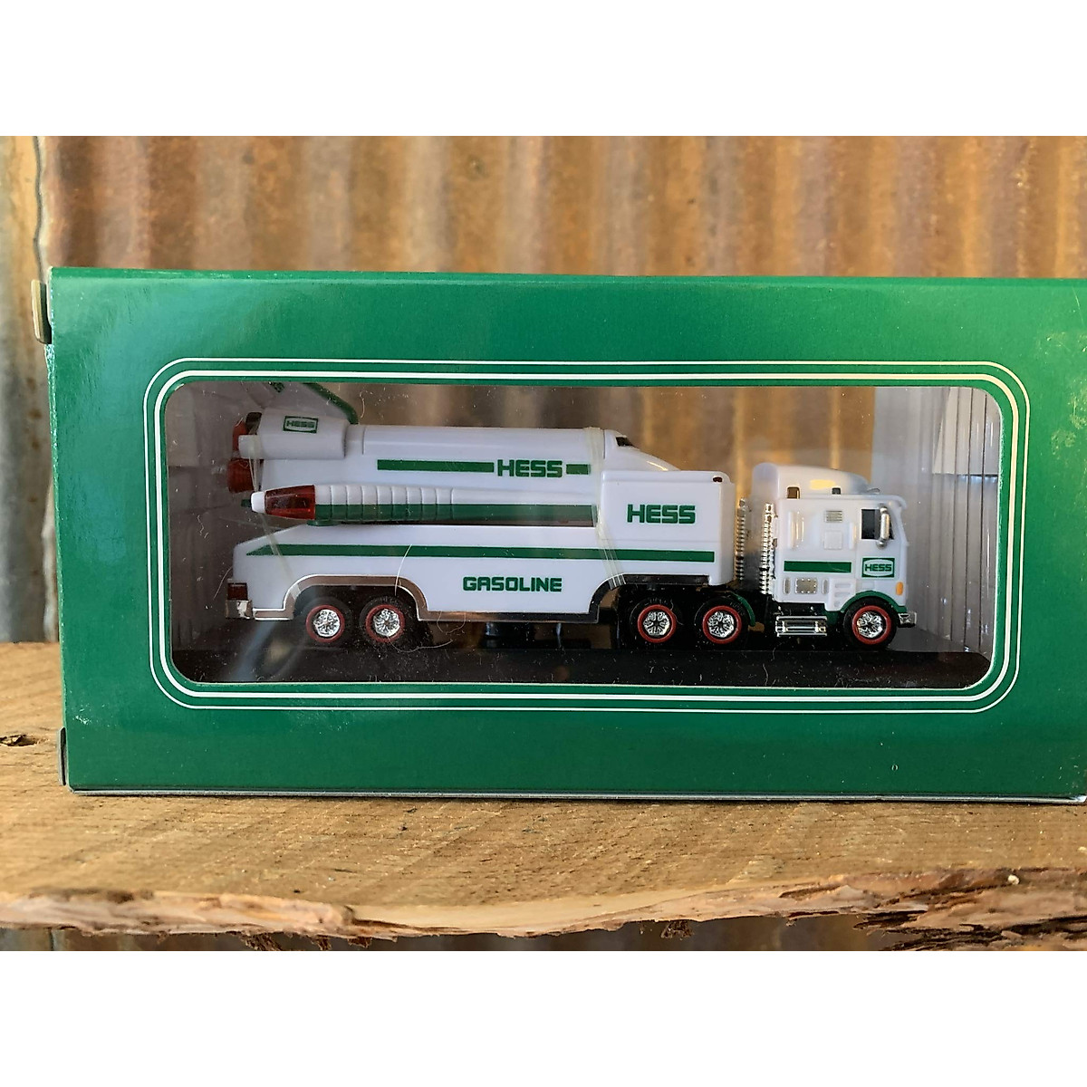 Hess 2009 Miniature Space Shuttle Transport