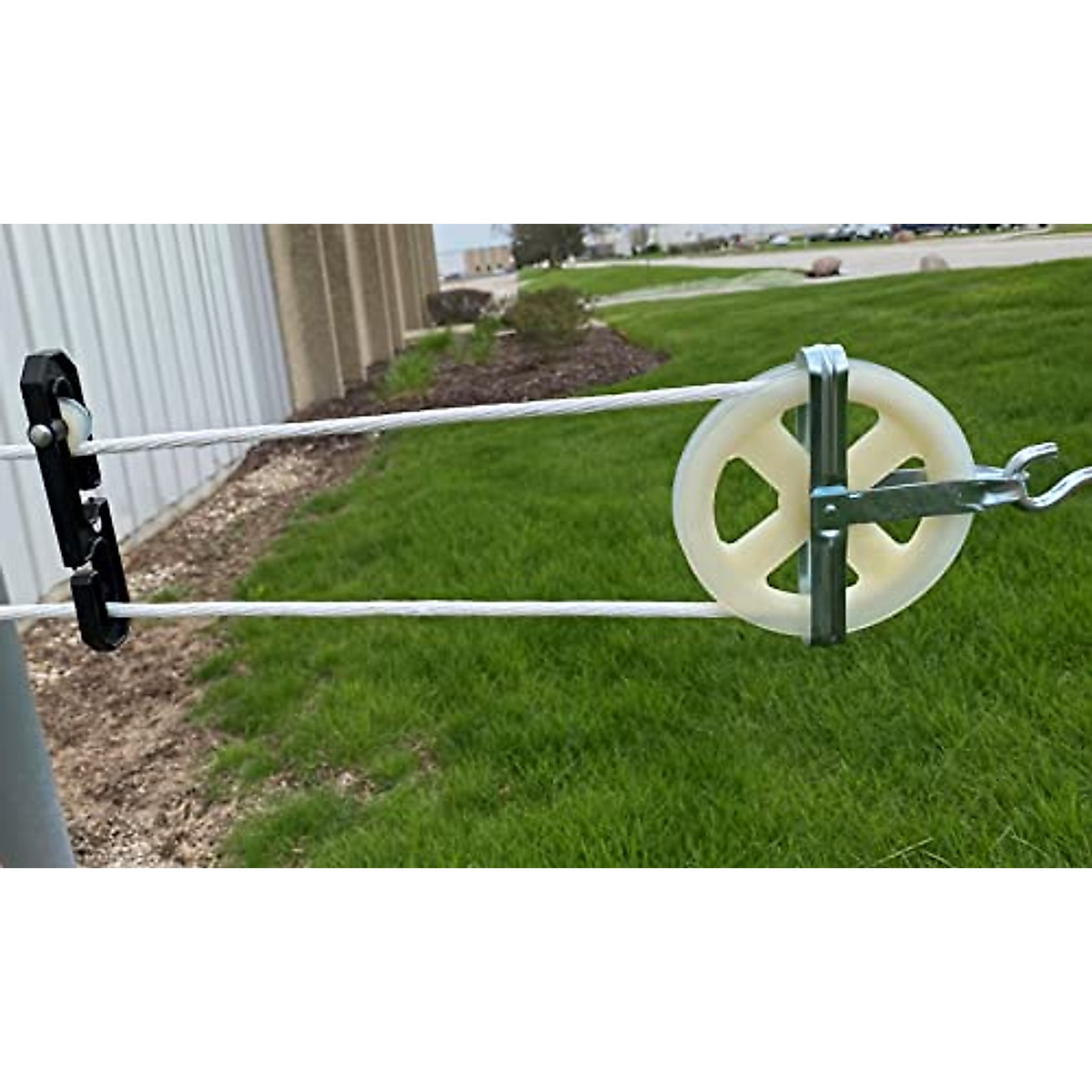 Lifstar Plastic Aluminum Clothesline Separator Spreader Pulley, Clothesline Pulley Kit for Long Clothesline and Heavy Loads (2, Black)