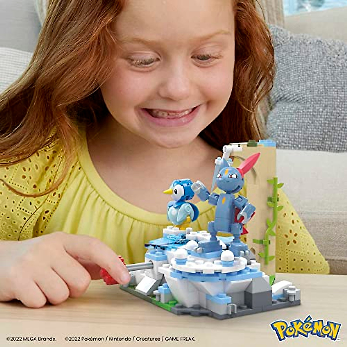 MEGA Pokémon Building Toys Set, Piplup and Sneasel’s Snow Day with 183 Pieces, 2 Poseable Characters and Motion, for Kids