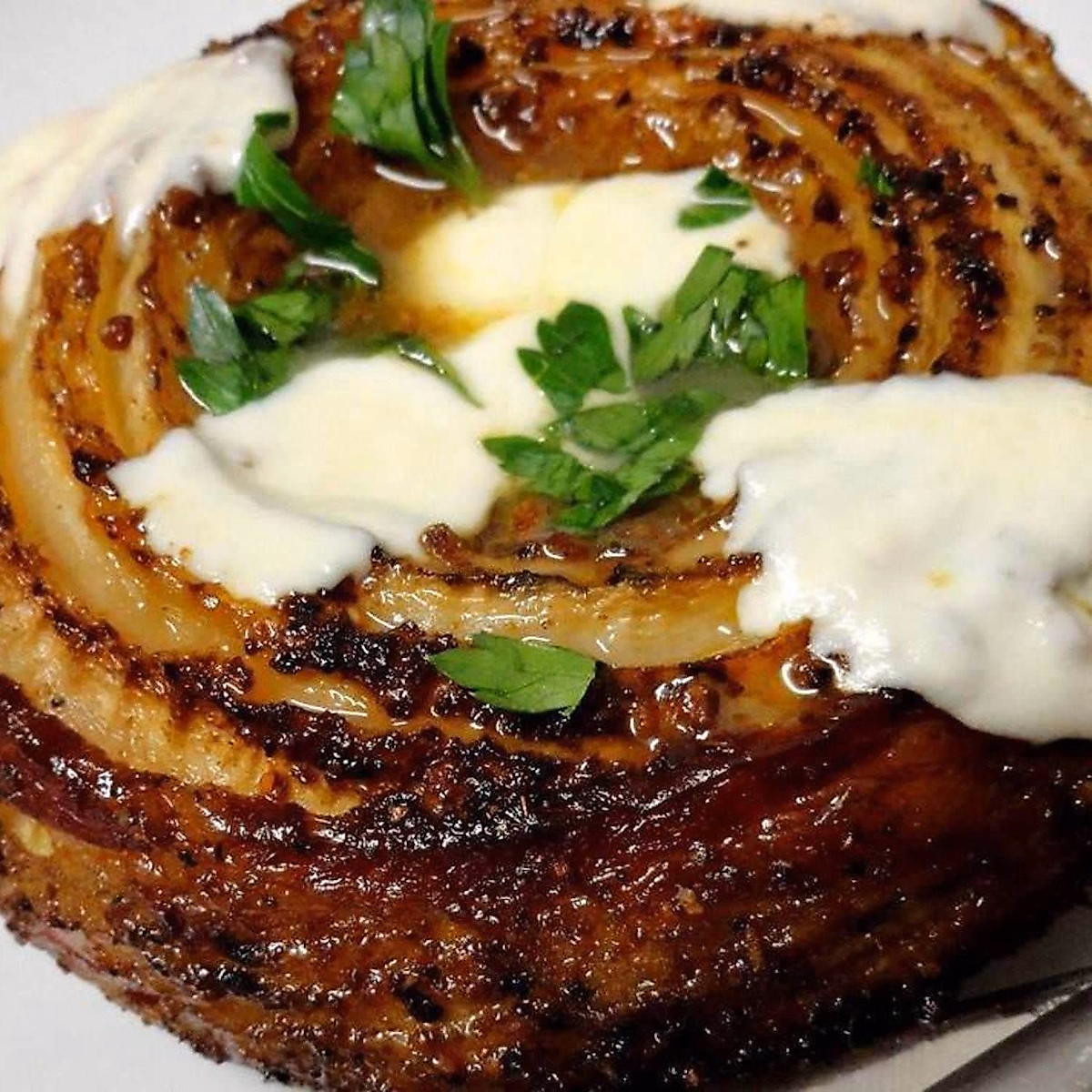 TomorrowSeeds - Vidalia Onion Seeds - 200+ Count Packet - for 2024 (Yellow Granex) Sweet Onions Shortday USA Vegetable Scallion Green White Red