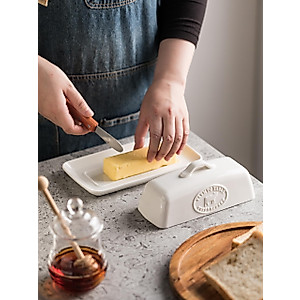 YHOJOY Cow Butter Dish, Ceramic Butter Dish with Lid for Countertop, White Butter Tray with Handle, Farmhouse Covered Butter Holder Container for East West Coast Butter Storage