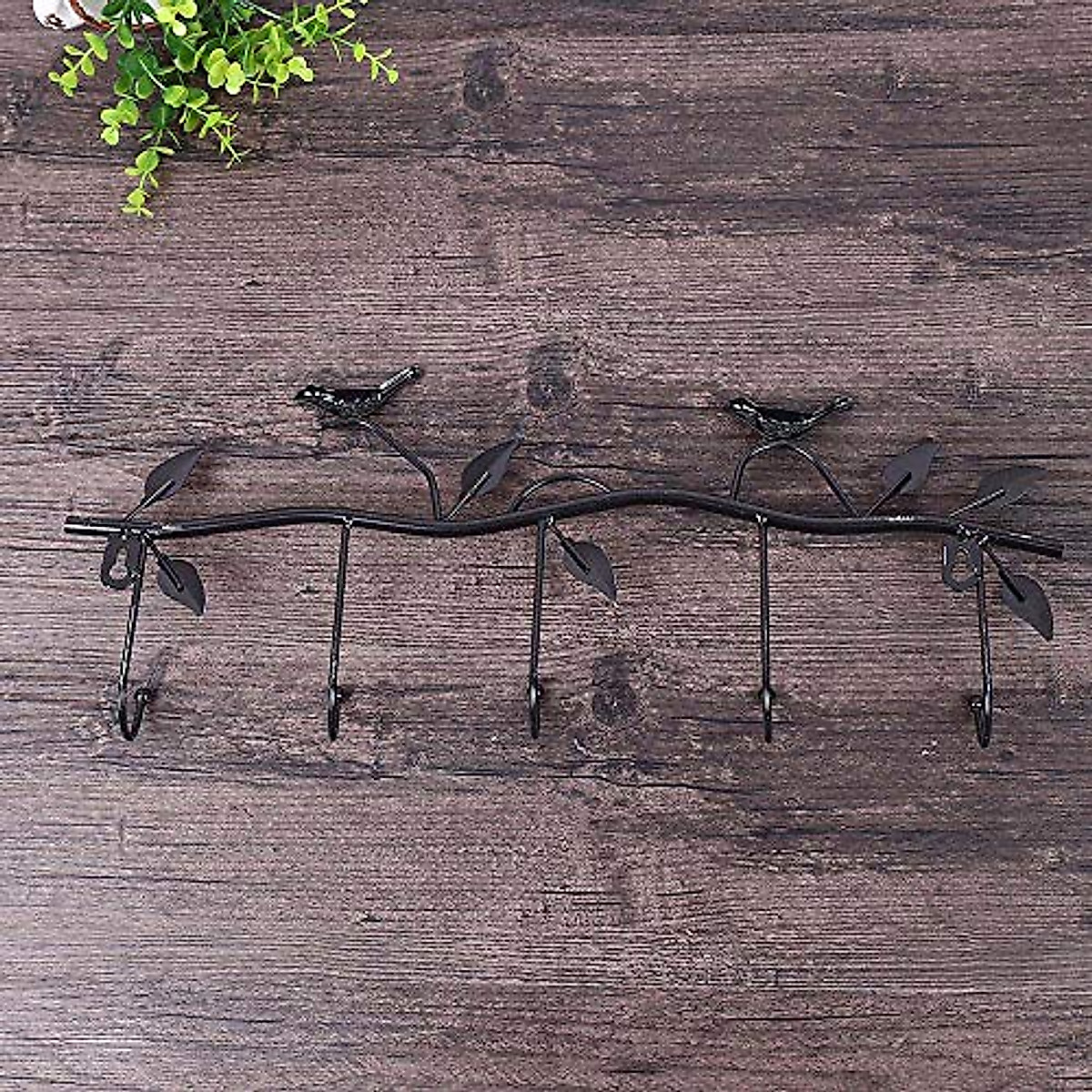 SUODAO Decorative Rustic Tree Branch & Birds Wall Mounted Metal 5 Coat Hook,Hanging Robe Hanger Leaf Coat Wall Decor Holder(Black)