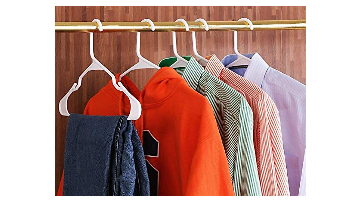 Utopia Home Plastic Hangers 100 Pack - Durable & Slim Closet Hangers