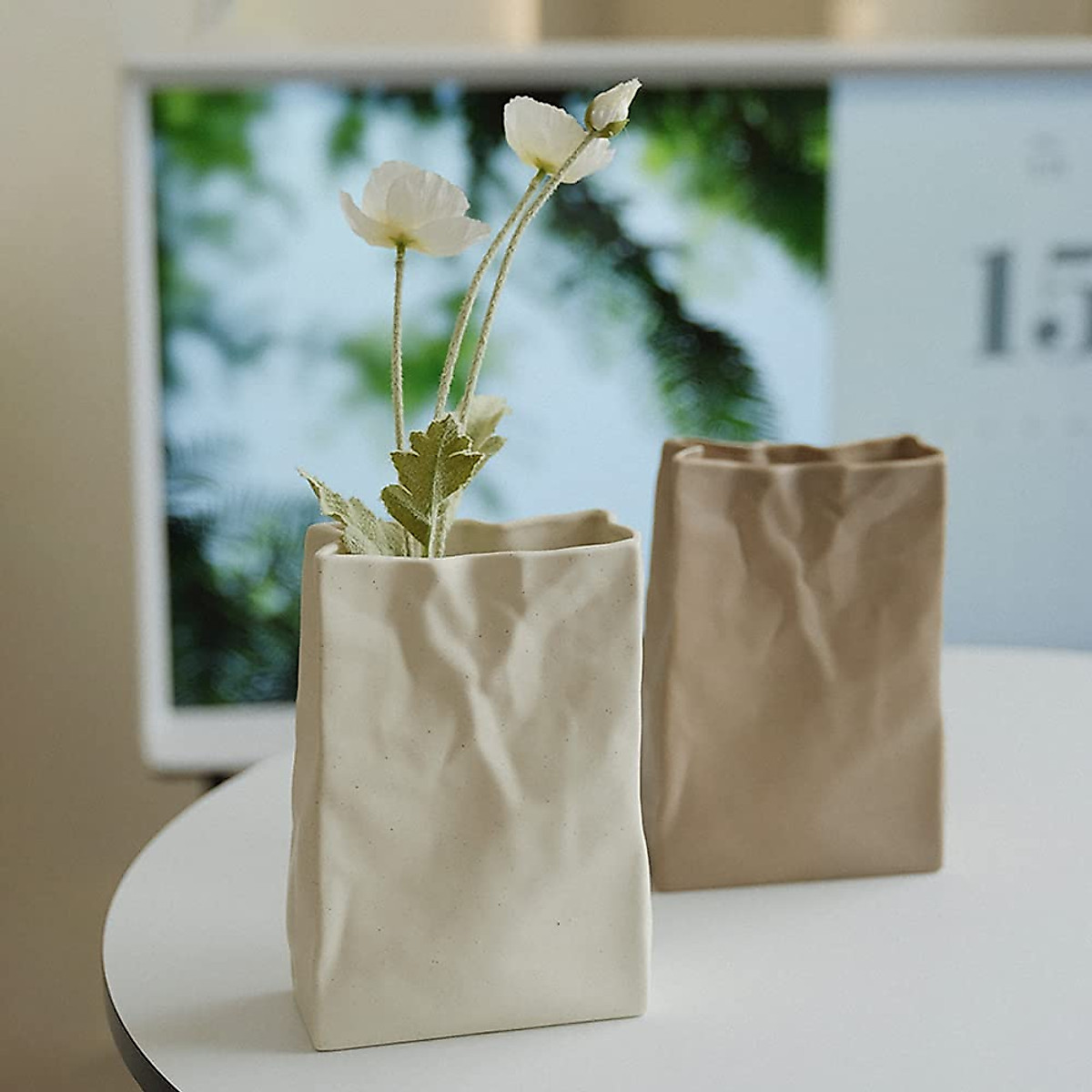Crinkle Paper Bag Shape Ceramic Vase, Large Capacity for Flower Arrangement, Bookshelf Decorative (Matte Crème)