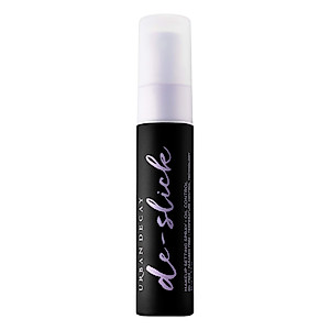 Urban Decay De-Slick Oil Control Matte Makeup Setting Spray - Travel Size - Controls Oil, Blocks Shine & Locks Makeup in Place - Oil-Free, Microfine Face Mist - 1.0 fl. oz