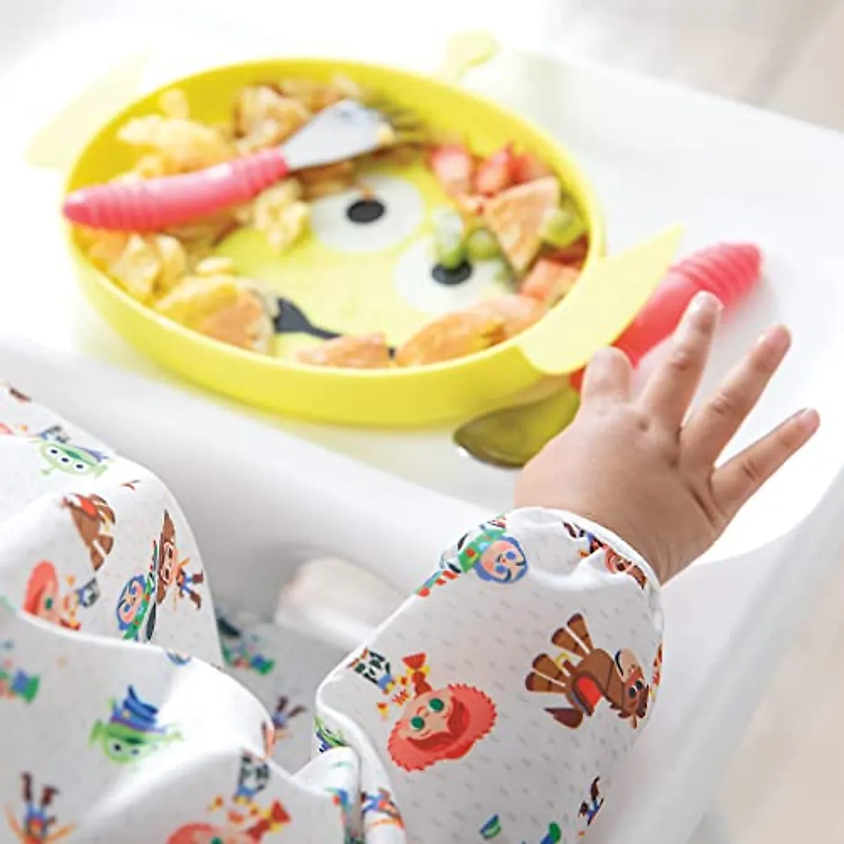 Bumkins Disney Sleeved Bib for Girl or Boy, Baby and Toddler for 6-24 Mos, Essential Must Have for Eating, Feeding, Baby Led Weaning Supplies, Long Sleeve Mess Saving Food Catcher, Toy Story