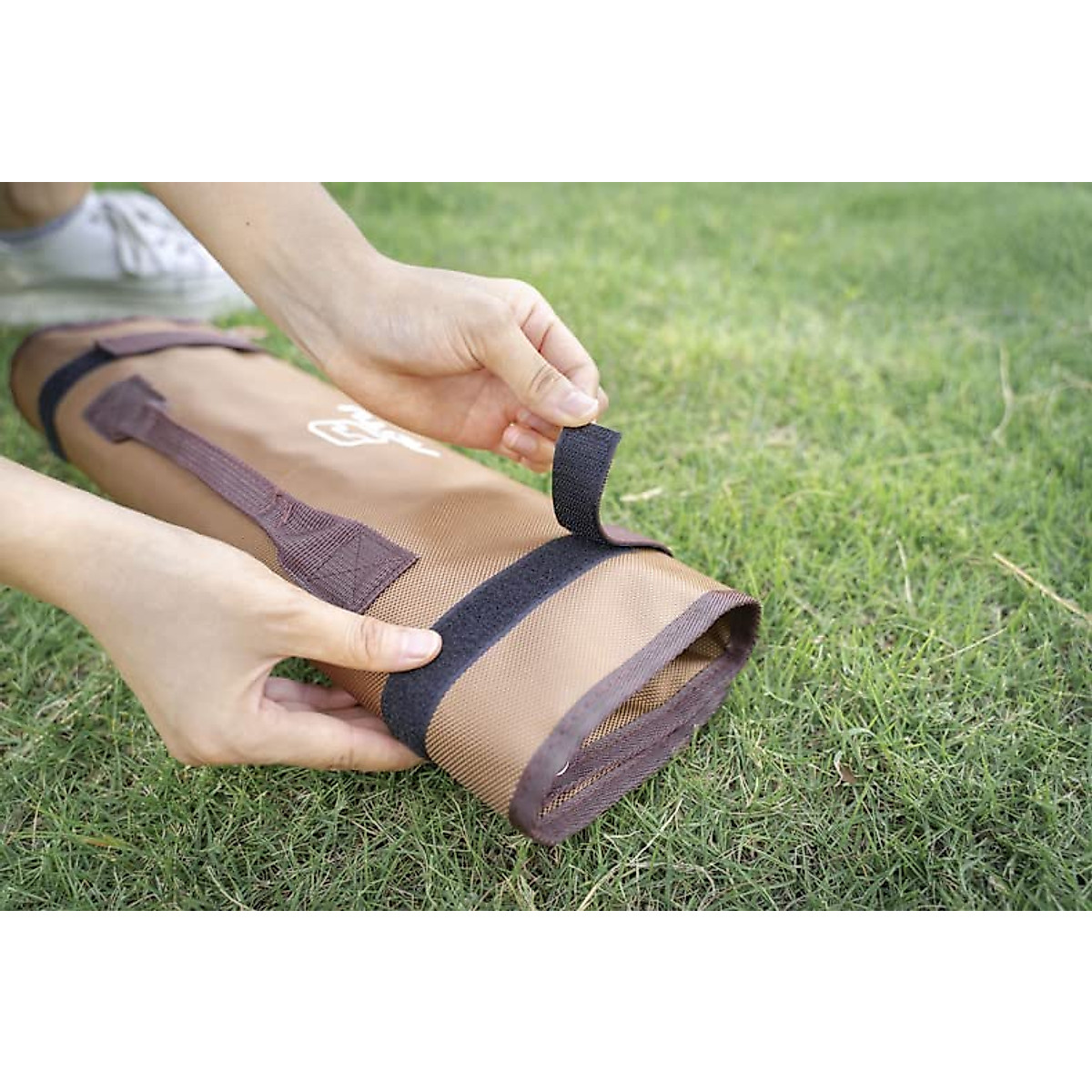 Jaugufiy Tent Stake Storage Bag Tent Stake Roll Bag Ground Nail Storage Bag, Heavy Duty Oxford Polyester Case for Tent Pegs and Camping Hammer